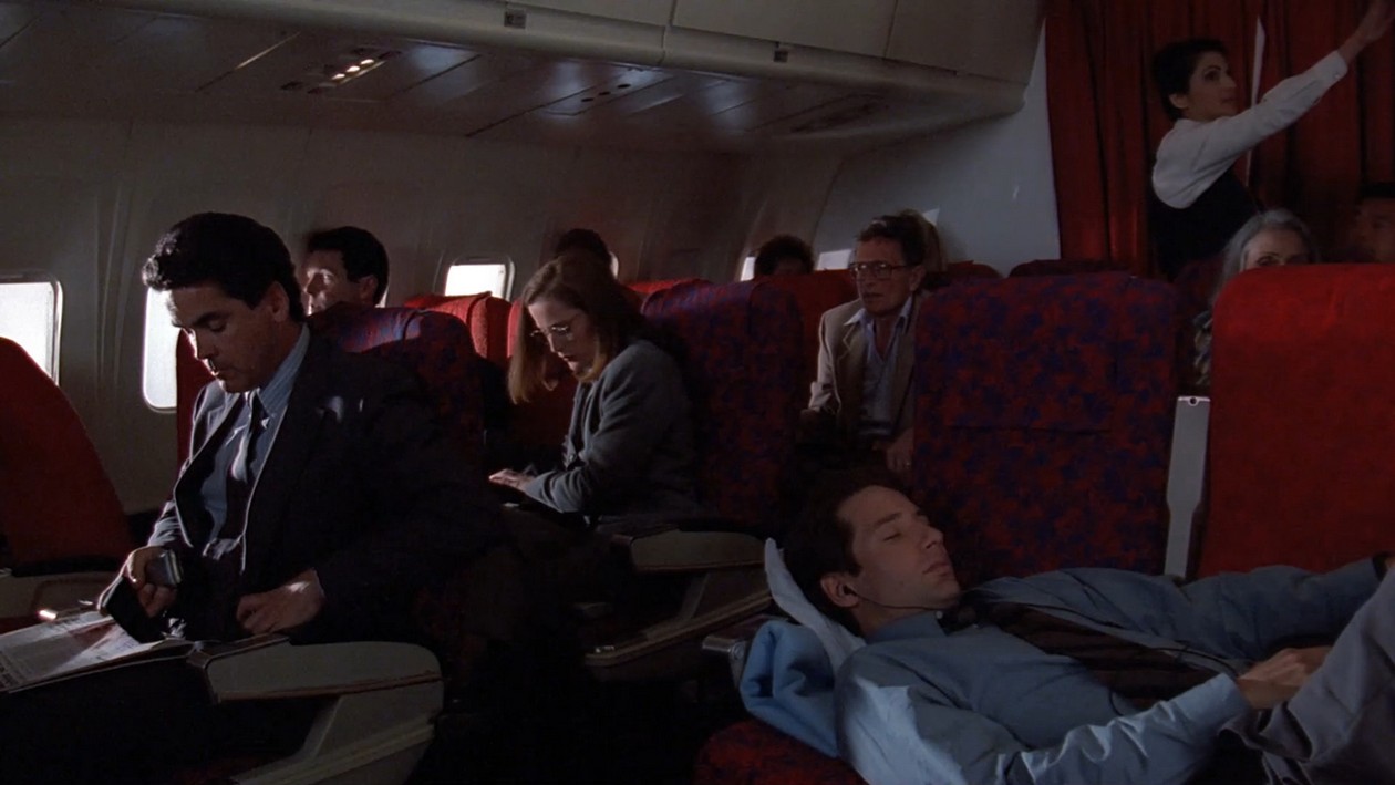 01×01 Pilot – Mulder and Scully's Travel Expenses